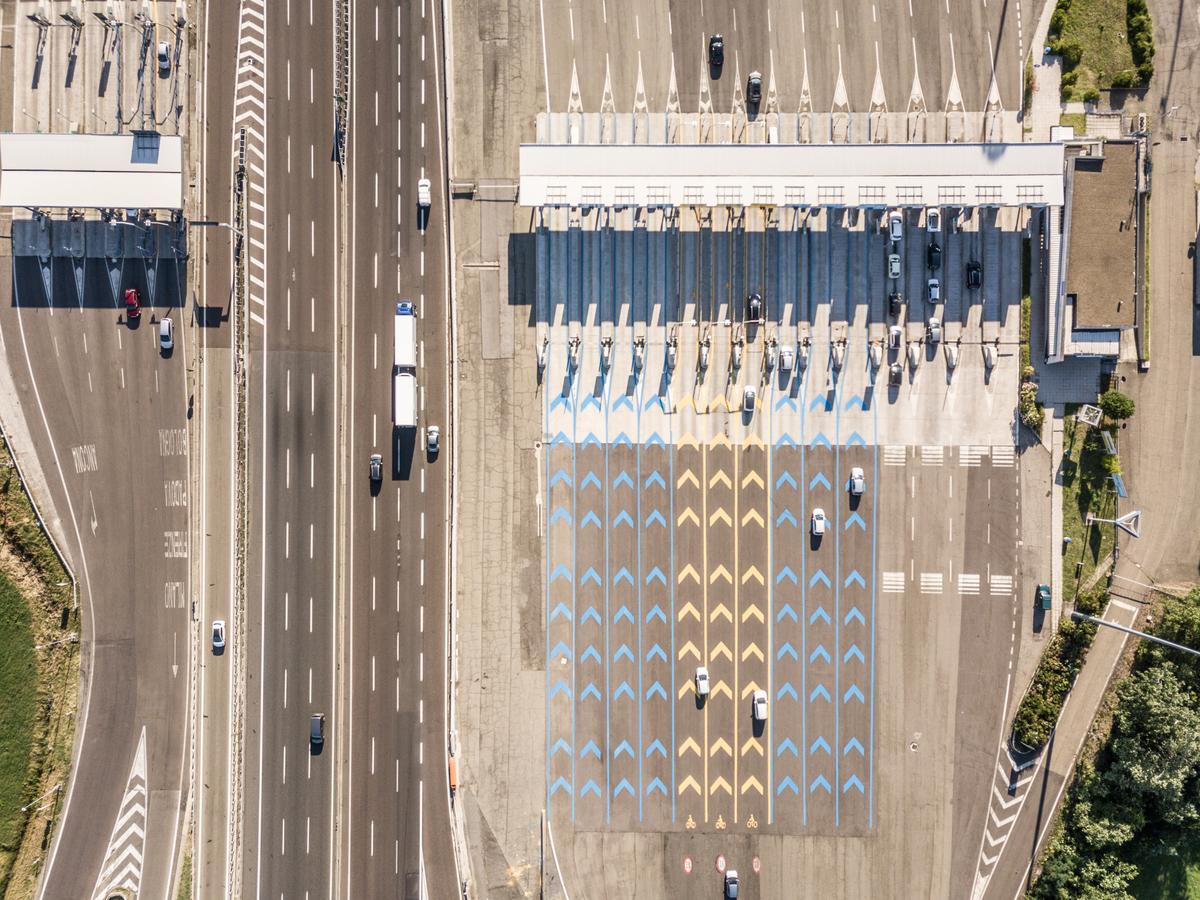 Tackling Italian driving. Guide | SnowSpot - Winter holidays made easy